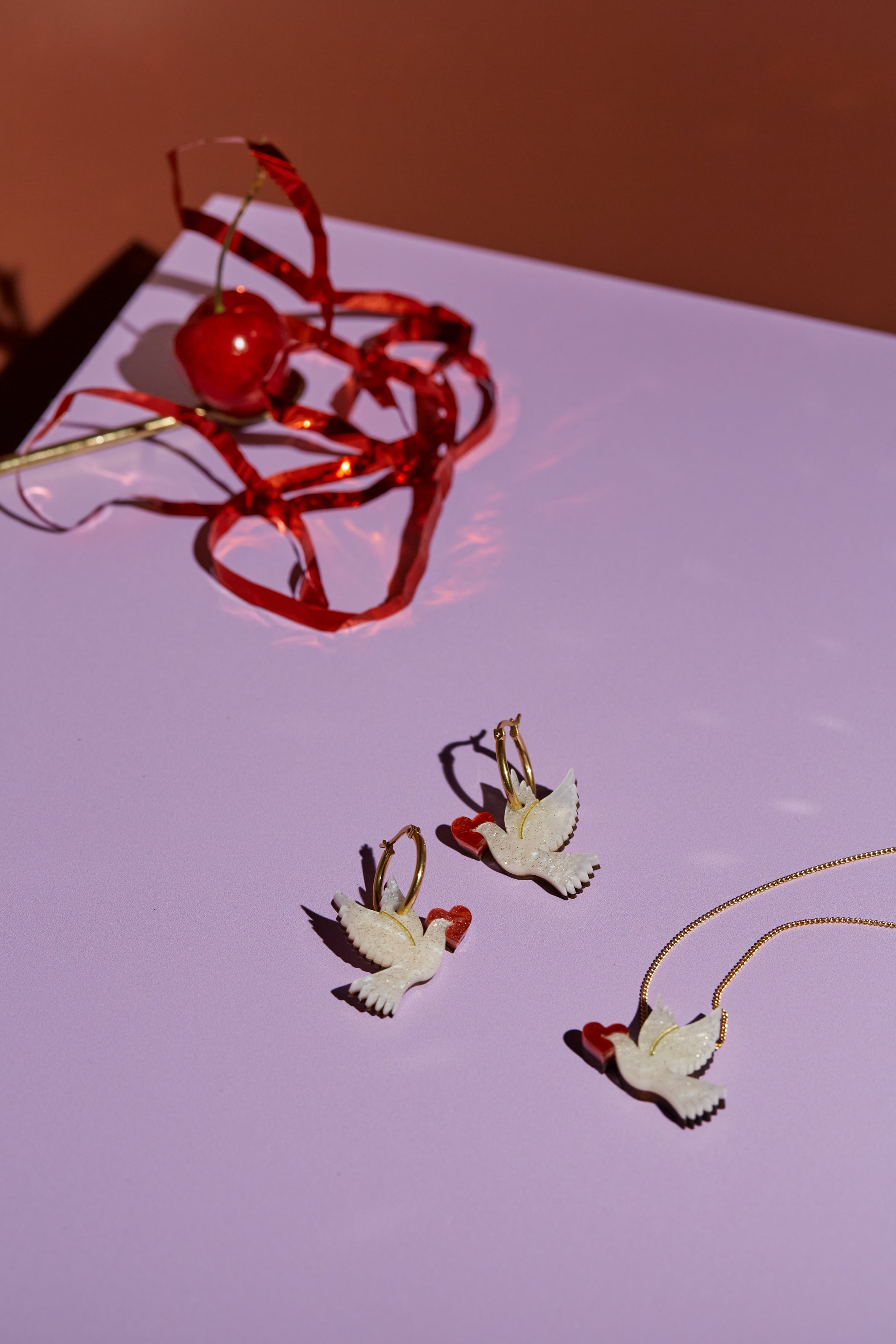 Love Bird Hoops – fizzgoespop