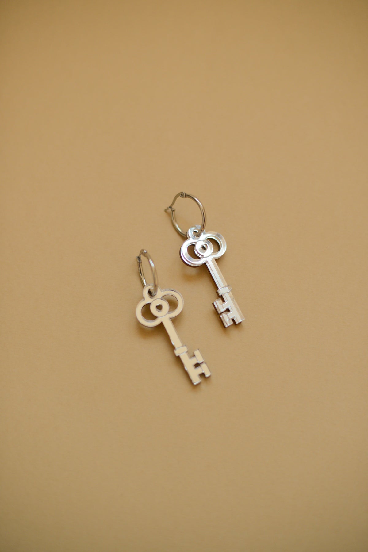 Key Hoops SILVER – fizzgoespop